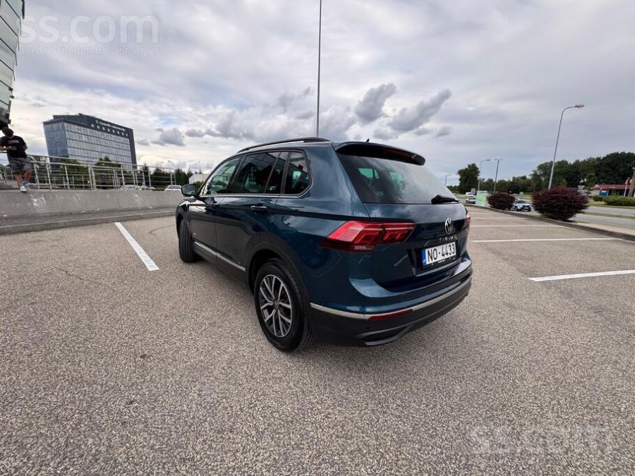 Zaļš Volkswagen Tiguan 2023 Rīga, ar dzinēja tilpumu 1.50 L un nobraukumu 94 tūkst. km par 26800 €, foto 5 vietnē AUTOMOTO.COM.LV