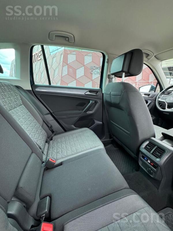 Zaļš Volkswagen Tiguan 2023 Rīga, ar dzinēja tilpumu 1.50 L un nobraukumu 94 tūkst. km par 26800 €, foto 9 vietnē AUTOMOTO.COM.LV