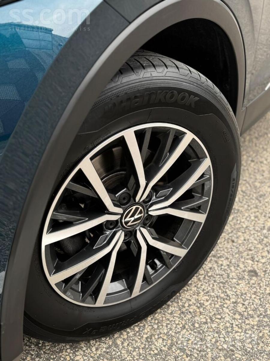 Zaļš Volkswagen Tiguan 2023 Rīga, ar dzinēja tilpumu 1.50 L un nobraukumu 94 tūkst. km par 26800 €, foto 13 vietnē AUTOMOTO.COM.LV