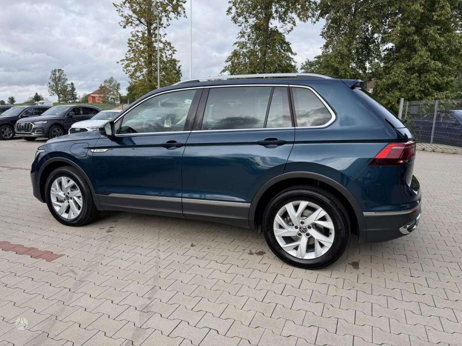 Zaļš Volkswagen Tiguan 2023 Šauļi, ar dzinēja tilpumu 1.40 L un nobraukumu 125 tūkst. km par 23990 €, foto 12 vietnē AUTOMOTO.COM.LV