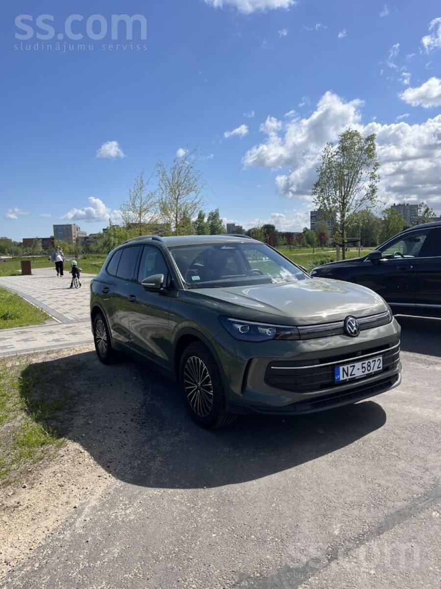 Zaļš Volkswagen Tiguan 2024 Rīga, ar dzinēja tilpumu 1.50 L un nobraukumu 15 tūkst. km par 34200 €, foto 5 vietnē AUTOMOTO.COM.LV