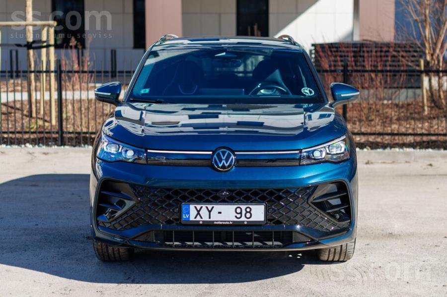 Zaļš Volkswagen Tiguan 2024 Rīga, ar dzinēja tilpumu 1.50 L un nobraukumu 27 tūkst. km par 39000 €, foto 3 vietnē AUTOMOTO.COM.LV