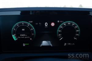 Green Volkswagen Tiguan 2024 in Riga, with an engine capacity of 1.50 L and mileage of 23 thousand km for 36400 €, photo 18 on AUTOMOTO.COM.LV