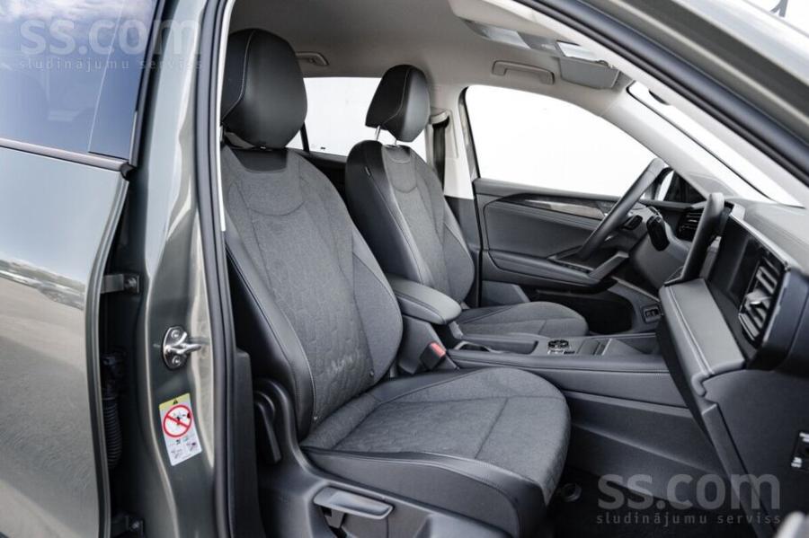 Zaļš Volkswagen Tiguan 2024 Rīga, ar dzinēja tilpumu 1.50 L un nobraukumu 22 tūkst. km par 32950 €, foto 8 vietnē AUTOMOTO.COM.LV