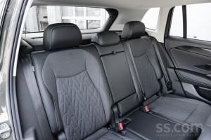 Zaļš Volkswagen Tiguan 2024 Rīga, ar dzinēja tilpumu 1.50 L un nobraukumu 22 tūkst. km par 32950 €, foto 9 vietnē AUTOMOTO.COM.LV