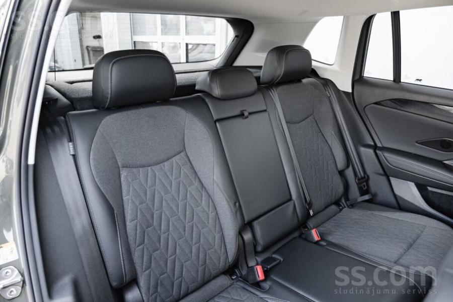 Zaļš Volkswagen Tiguan 2024 Rīga, ar dzinēja tilpumu 1.50 L un nobraukumu 22 tūkst. km par 32950 €, foto 9 vietnē AUTOMOTO.COM.LV