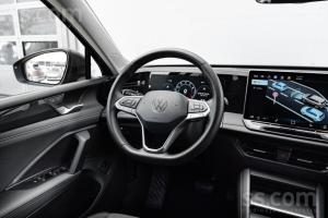 Zaļš Volkswagen Tiguan 2024 Rīga, ar dzinēja tilpumu 1.50 L un nobraukumu 22 tūkst. km par 32950 €, foto 33 vietnē AUTOMOTO.COM.LV