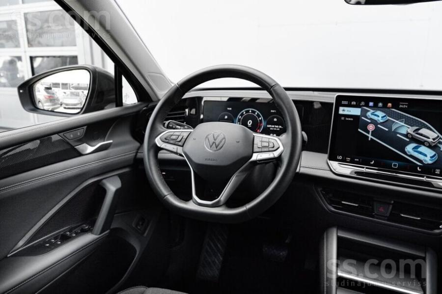 Zaļš Volkswagen Tiguan 2024 Rīga, ar dzinēja tilpumu 1.50 L un nobraukumu 22 tūkst. km par 32950 €, foto 33 vietnē AUTOMOTO.COM.LV