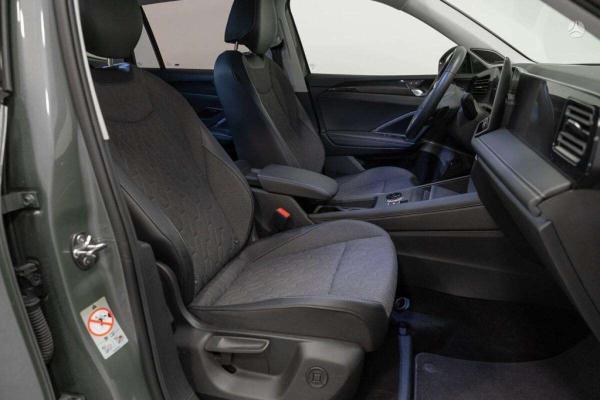 Zaļš Volkswagen Tiguan 2024 Viļņa, ar dzinēja tilpumu 1.50 L un nobraukumu 19 tūkst. km par 33900 €, foto 7 vietnē AUTOMOTO.COM.LV