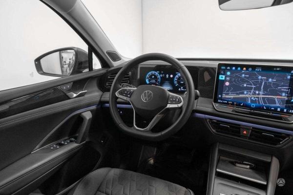 Zaļš Volkswagen Tiguan 2024 Viļņa, ar dzinēja tilpumu 1.50 L un nobraukumu 19 tūkst. km par 33900 €, foto 10 vietnē AUTOMOTO.COM.LV