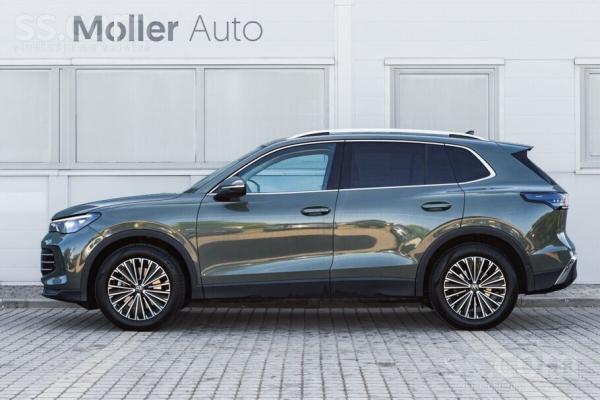 Green Volkswagen Tiguan 2024 in Ventspils, with an engine capacity of 2.00 L and mileage of 20 thousand km for 35200 €, photo 2 on AUTOMOTO.COM.LV