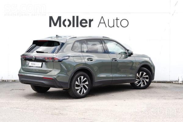 Zaļš Volkswagen Tiguan 2024 Rīga, ar dzinēja tilpumu 1.50 L un nobraukumu 76 tūkst. km par 29900 €, foto 4 vietnē AUTOMOTO.COM.LV