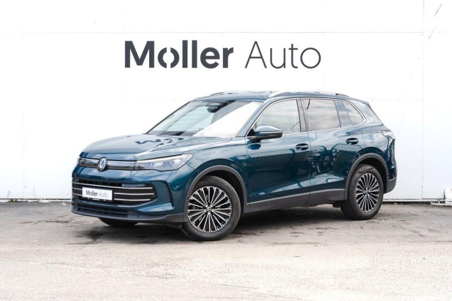 Green Volkswagen Tiguan 2024 in Riga, with an engine capacity of 1.50 L and mileage of 36 thousand km for 33500 €, photo 1 on AUTOMOTO.COM.LV