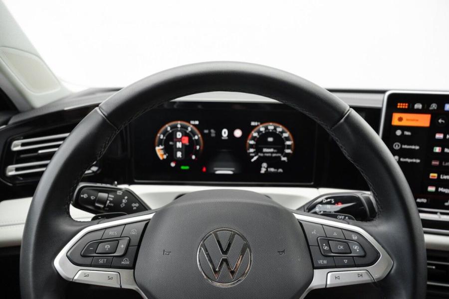 Green Volkswagen Tiguan 2024 in Riga, with an engine capacity of 1.50 L and mileage of 36 thousand km for 33500 €, photo 22 on AUTOMOTO.COM.LV