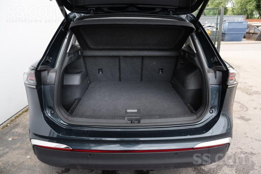 Zaļš Volkswagen Tiguan 2024 Rīga, ar dzinēja tilpumu 1.50 L un nobraukumu 36 tūkst. km par 33500 €, foto 11 vietnē AUTOMOTO.COM.LV