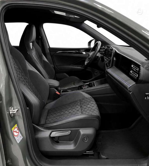 Zaļš Volkswagen Tiguan 2024 Kauņa, ar dzinēja tilpumu 1.97 L un nobraukumu 73 tūkst. km par 39800 €, foto 7 vietnē AUTOMOTO.COM.LV