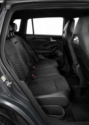 Green Volkswagen Tiguan 2024 in Kaunas, with an engine capacity of 1.97 L and mileage of 73 thousand km for 39800 €, photo 8 on AUTOMOTO.COM.LV