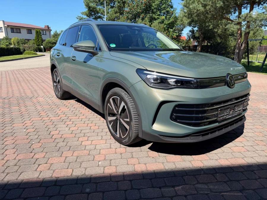 Zaļš Volkswagen Tiguan 2024 Klaipėda, ar dzinēja tilpumu 1.50 L un nobraukumu 20 tūkst. km par 34700 €, foto 3 vietnē AUTOMOTO.COM.LV