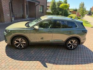 Zaļš Volkswagen Tiguan 2024 Klaipėda, ar dzinēja tilpumu 1.50 L un nobraukumu 20 tūkst. km par 34700 €, foto 5 vietnē AUTOMOTO.COM.LV