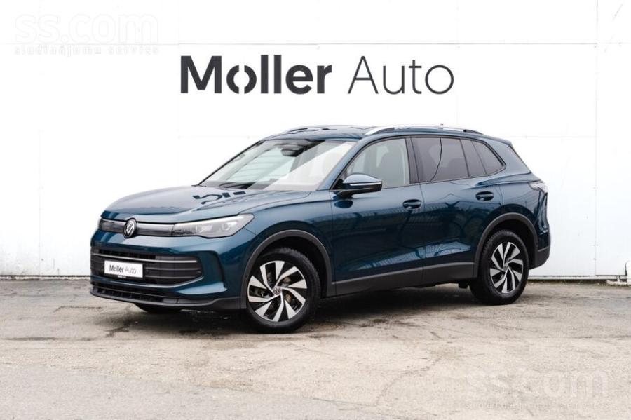 Green Volkswagen Tiguan 2024 in Riga, with an engine capacity of 1.50 L and mileage of 65 thousand km for 28950 €, photo 1 on AUTOMOTO.COM.LV