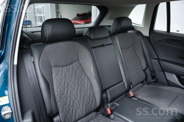Volkswagen Tiguan 2024 in Riga on AUTOMOTO.COM.LV Green Volkswagen Tiguan 2024 in Riga, with an engine capacity of 1.50 L and mileage of 65 thousand km for 28950 €, photo 7 on AUTOMOTO.COM.LV