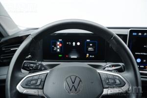 Green Volkswagen Tiguan 2024 in Riga, with an engine capacity of 1.50 L and mileage of 65 thousand km for 28950 €, photo 19 on AUTOMOTO.COM.LV
