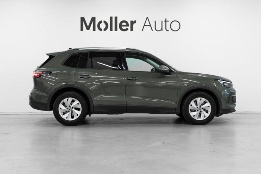 Zaļš Volkswagen Tiguan 2024 Viļņa, ar dzinēja tilpumu 2.00 L un nobraukumu 73 tūkst. km par 29500 €, foto 5 vietnē AUTOMOTO.COM.LV
