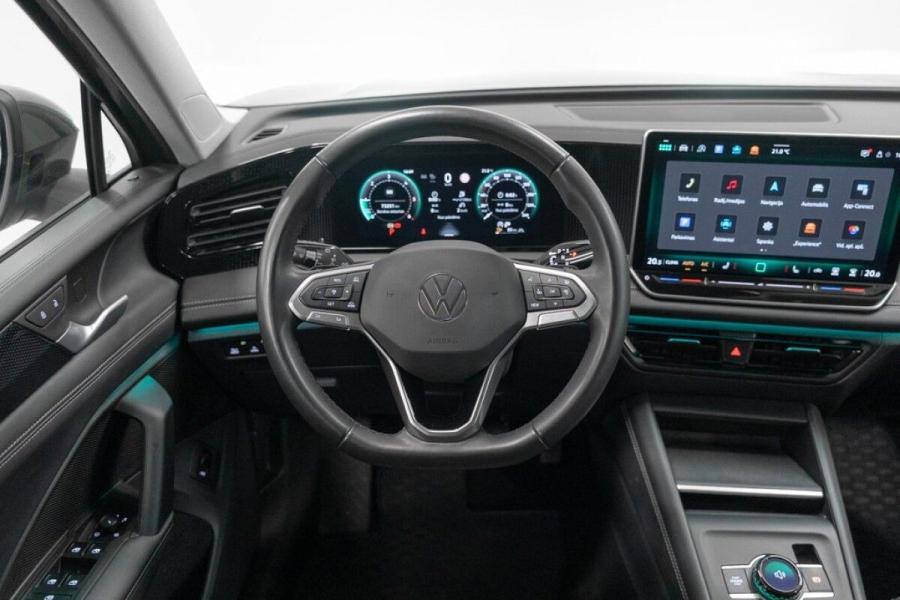 Zaļš Volkswagen Tiguan 2024 Viļņa, ar dzinēja tilpumu 2.00 L un nobraukumu 73 tūkst. km par 29500 €, foto 10 vietnē AUTOMOTO.COM.LV