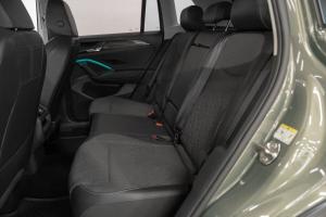 Zaļš Volkswagen Tiguan 2024 Viļņa, ar dzinēja tilpumu 2.00 L un nobraukumu 73 tūkst. km par 29500 €, foto 21 vietnē AUTOMOTO.COM.LV