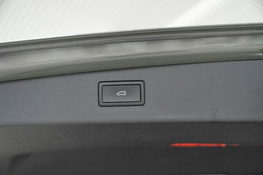 Zaļš Volkswagen Tiguan 2024 Viļņa, ar dzinēja tilpumu 2.00 L un nobraukumu 73 tūkst. km par 29500 €, foto 23 vietnē AUTOMOTO.COM.LV
