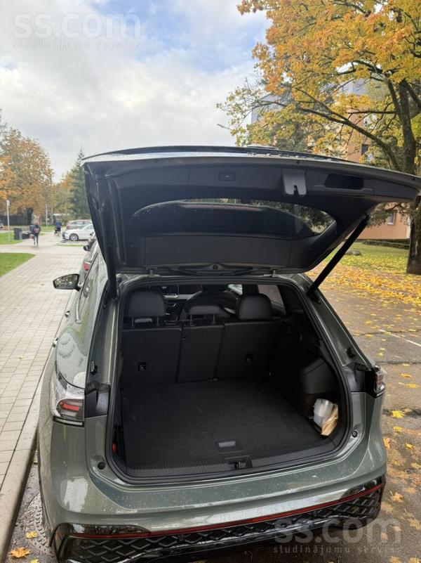 Zaļš Volkswagen Tiguan 2025 Ogre, ar dzinēja tilpumu 2.00 L un nobraukumu 8 tūkst. km par 44900 €, foto 11 vietnē AUTOMOTO.COM.LV