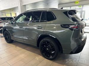 Zaļš Volkswagen Tiguan 2025 Valmiera, ar dzinēja tilpumu 1.50 L un nobraukumu 10 tūkst. km par 48900 €, foto 4 vietnē AUTOMOTO.COM.LV