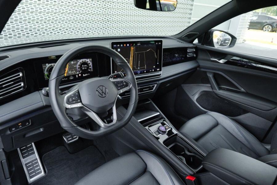 Zaļš Volkswagen Tiguan 2025 Mārupe, ar dzinēja tilpumu 1.40 L un nobraukumu 15 tūkst. km par 45900 €, foto 12 vietnē AUTOMOTO.COM.LV