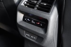 Zaļš Volkswagen Tiguan 2025 Mārupe, ar dzinēja tilpumu 1.40 L un nobraukumu 15 tūkst. km par 45900 €, foto 34 vietnē AUTOMOTO.COM.LV