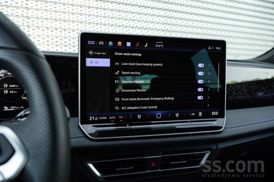 Zaļš Volkswagen Tiguan 2025 Rīga, ar dzinēja tilpumu 1.40 L un nobraukumu 15 tūkst. km par 45900 €, foto 24 vietnē AUTOMOTO.COM.LV