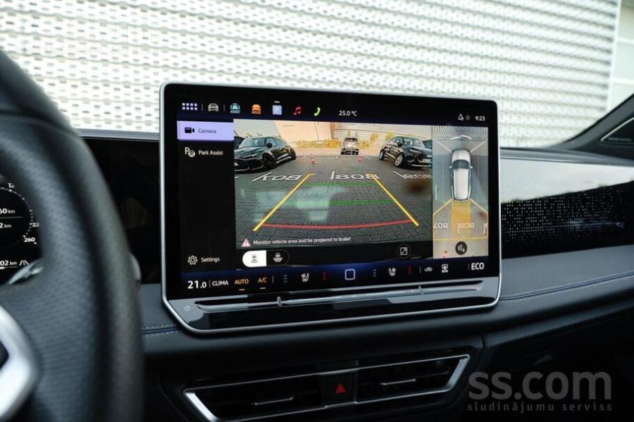 Zaļš Volkswagen Tiguan 2025 Rīga, ar dzinēja tilpumu 1.40 L un nobraukumu 15 tūkst. km par 45900 €, foto 31 vietnē AUTOMOTO.COM.LV