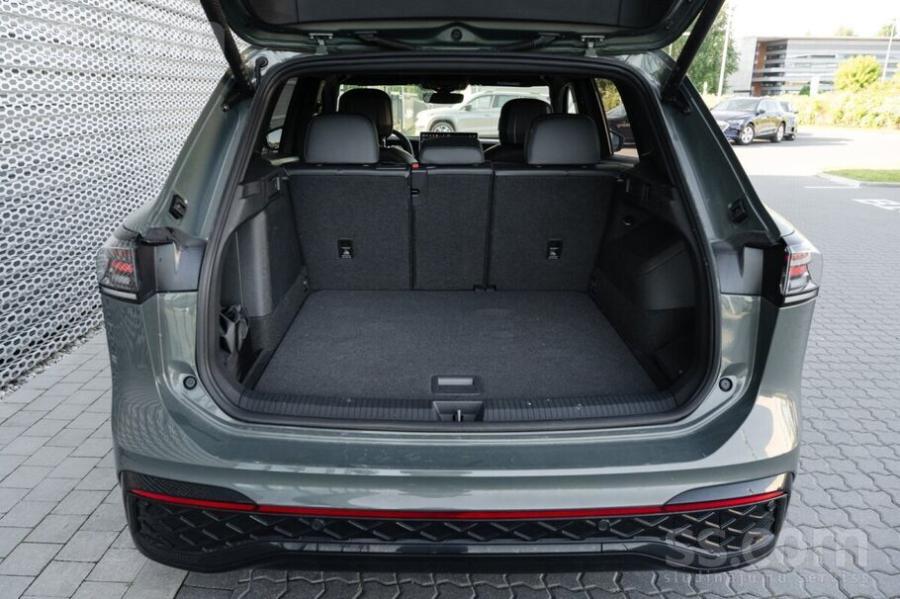 Zaļš Volkswagen Tiguan 2025 Rīga, ar dzinēja tilpumu 1.40 L un nobraukumu 15 tūkst. km par 45900 €, foto 36 vietnē AUTOMOTO.COM.LV