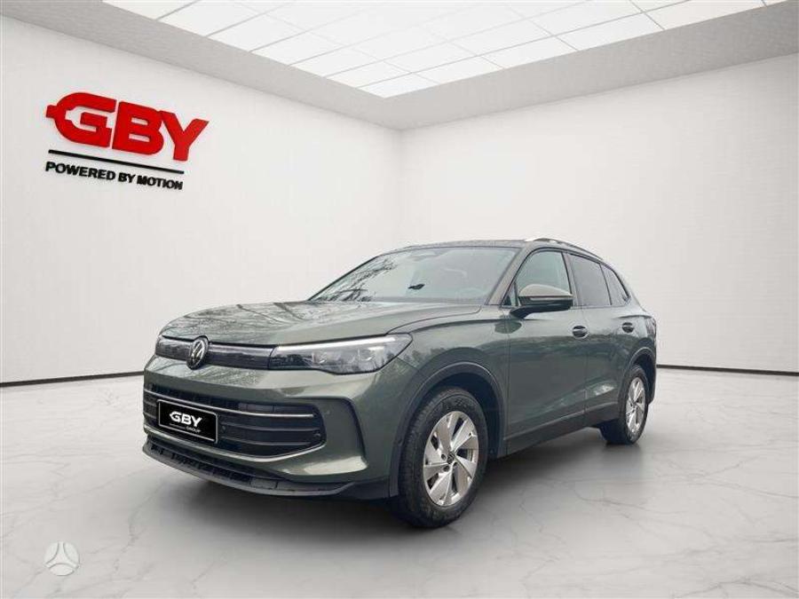 Zaļš Volkswagen Tiguan 2025 Viļņa, ar dzinēja tilpumu 1.50 L un nobraukumu 36 tūkst. km par 31500 €, foto 1 vietnē AUTOMOTO.COM.LV