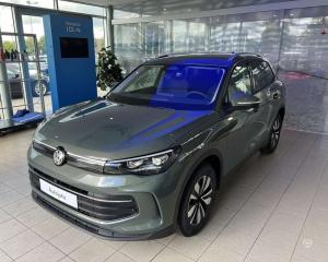 Green Volkswagen Tiguan 2026 in Kaunas, with an engine capacity of 1.50 L and mileage of 0 thousand km for 32670 €, photo  on AUTOMOTO.COM.LV