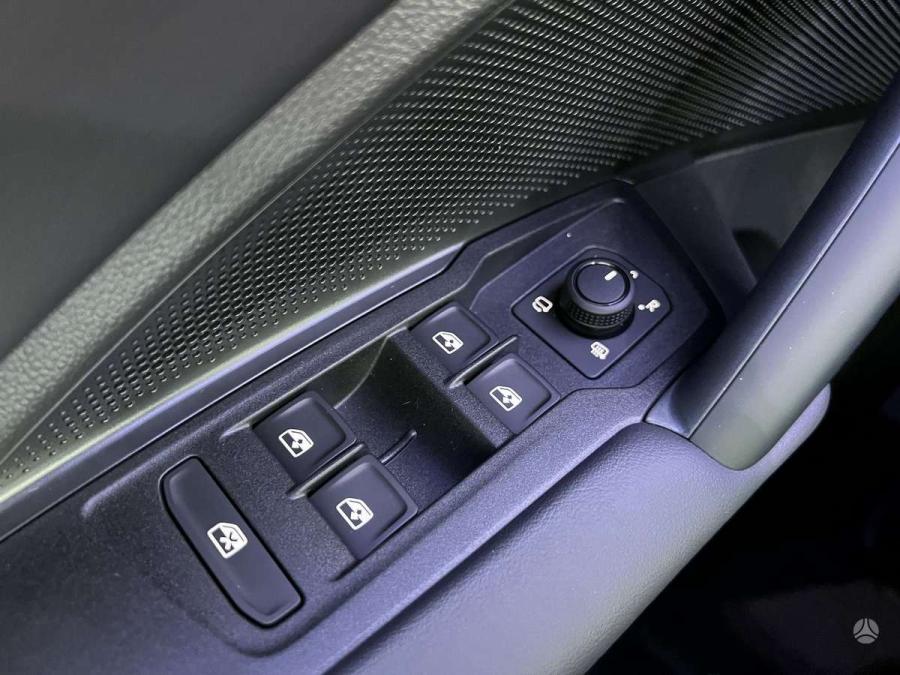 Green Volkswagen Tiguan 2026 in Kaunas, with an engine capacity of 1.50 L and mileage of 0 thousand km for 32670 €, photo 17 on AUTOMOTO.COM.LV