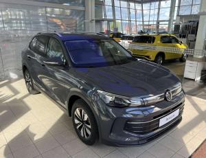 Zaļš Volkswagen Tiguan 2026 Kauņa, ar dzinēja tilpumu 1.50 L un nobraukumu 0 tūkst. km par 32630 €, foto 4 vietnē AUTOMOTO.COM.LV