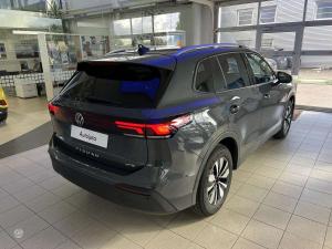 Zaļš Volkswagen Tiguan 2026 Kauņa, ar dzinēja tilpumu 1.50 L un nobraukumu 0 tūkst. km par 32630 €, foto 5 vietnē AUTOMOTO.COM.LV