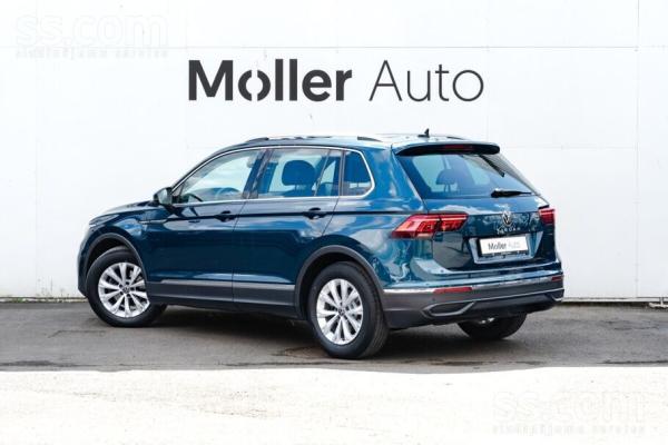 Zaļš Volkswagen Tiguan 2021 Rīga, ar dzinēja tilpumu 1.50 L un nobraukumu 59 tūkst. km par 22950 €, foto 3 vietnē AUTOMOTO.COM.LV