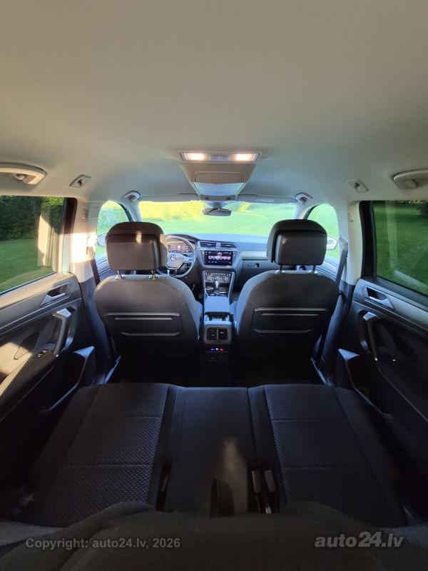 Zaļš Volkswagen Tiguan 2019 Rakvere, ar dzinēja tilpumu 2.00 L un nobraukumu 262 tūkst. km par 18500 €, foto 9 vietnē AUTOMOTO.COM.LV