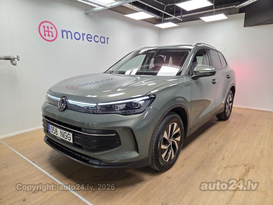 Green Volkswagen Tiguan 2024 in Tallinn, with an engine capacity of 1.50 L and mileage of 40 thousand km for 31700 €, photo 4 on AUTOMOTO.COM.LV