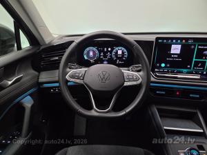 Green Volkswagen Tiguan 2024 in Tallinn, with an engine capacity of 1.50 L and mileage of 40 thousand km for 31700 €, photo 13 on AUTOMOTO.COM.LV