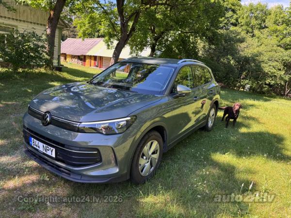 Zaļš Volkswagen Tiguan 2024 Tallina, ar dzinēja tilpumu 1.50 L un nobraukumu 36 tūkst. km par 31500 €, foto 1 vietnē AUTOMOTO.COM.LV