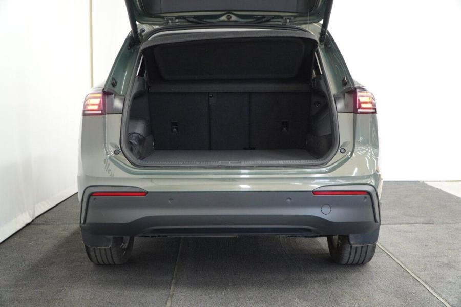 Zaļš Volkswagen Tiguan 2024 Tallina, ar dzinēja tilpumu 2.00 L un nobraukumu 117 tūkst. km par 29450 €, foto 8 vietnē AUTOMOTO.COM.LV