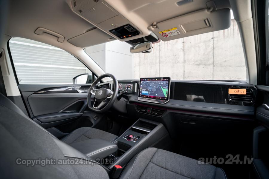 Zaļš Volkswagen Tiguan 2025 Tartu, ar dzinēja tilpumu 1.50 L un nobraukumu 9 tūkst. km par 35900 €, foto 4 vietnē AUTOMOTO.COM.LV