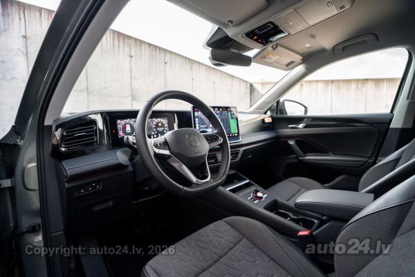 Green Volkswagen Tiguan 2025 in Tartu, with an engine capacity of 1.50 L and mileage of 9 thousand km for 35900 €, photo 4 on AUTOMOTO.COM.LV